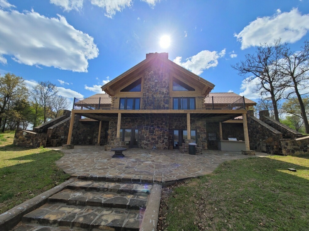 Surface Therapy - Walnut Shell Blasting Log Cabin | Blast It Clean